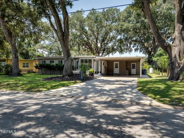 2430 Ironwood Dr, Jacksonville, FL 32216