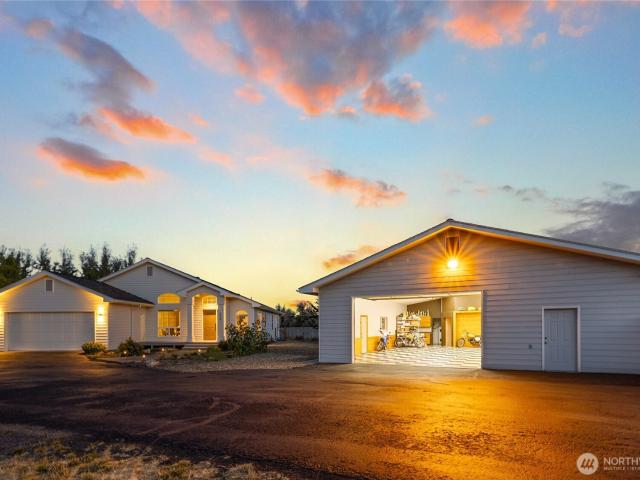 2430 Vantage Highway