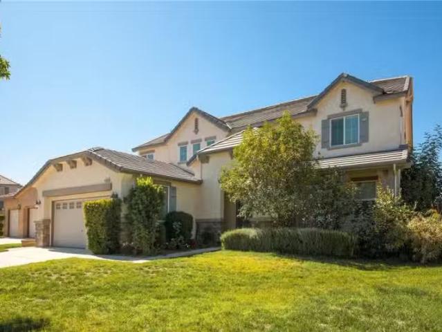 24310 Via La Casa, Valencia, CA 91354 MLS# SR25030515