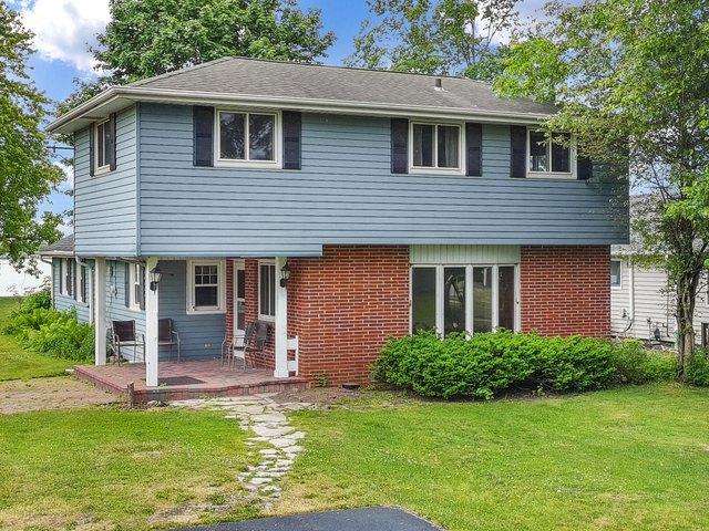 24315 Fairway Dr, Dover, WI 53139