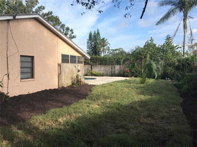 2431 Doud St, Sarasota, FL 34231 | MLS #A4684 | Compass