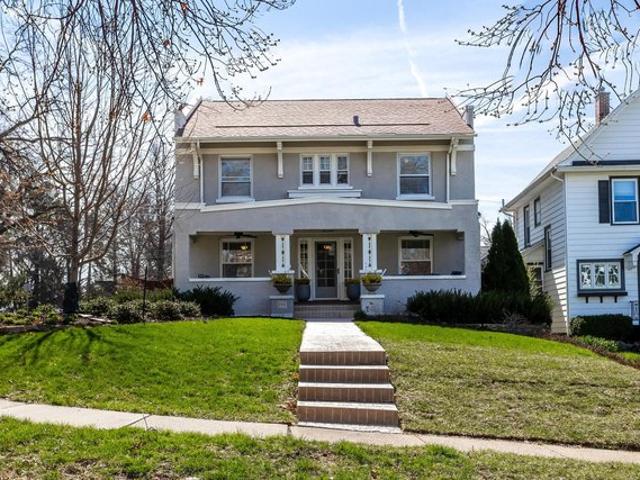 2431 Fulton Ave, Davenport, IA 52803