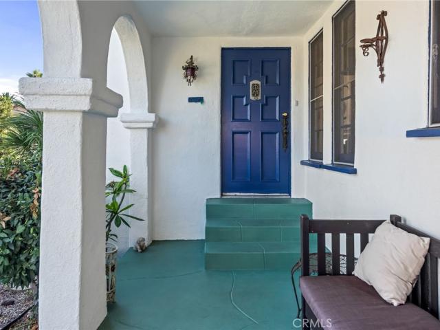2431 S Holt Ave, Los Angeles, CA 90034 | MLS #SB25244 | Compass