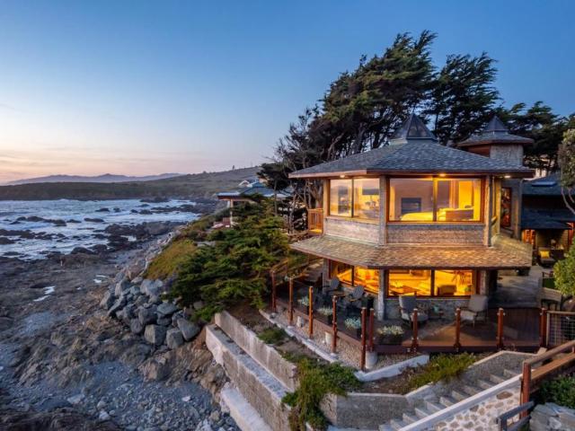 2431 Sherwood Drive