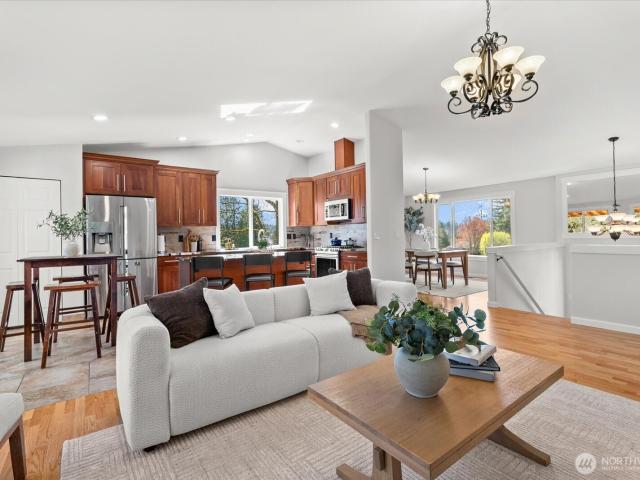 2431 th Dr SE