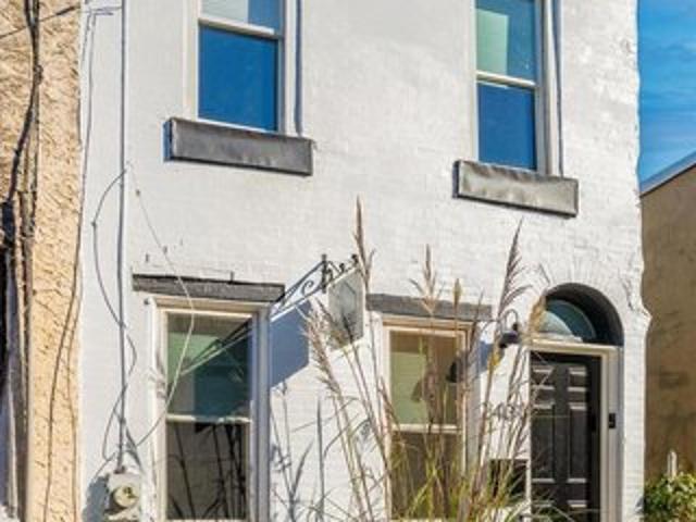 2431 W Seybert St, Philadelphia, PA 19121