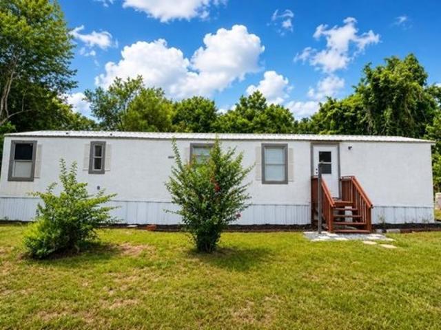 24325 SW 46th Ave, Newberry, FL 32669