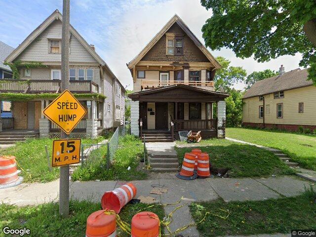 2432 N 39th St Unit 2434, Milwaukee, WI 53210