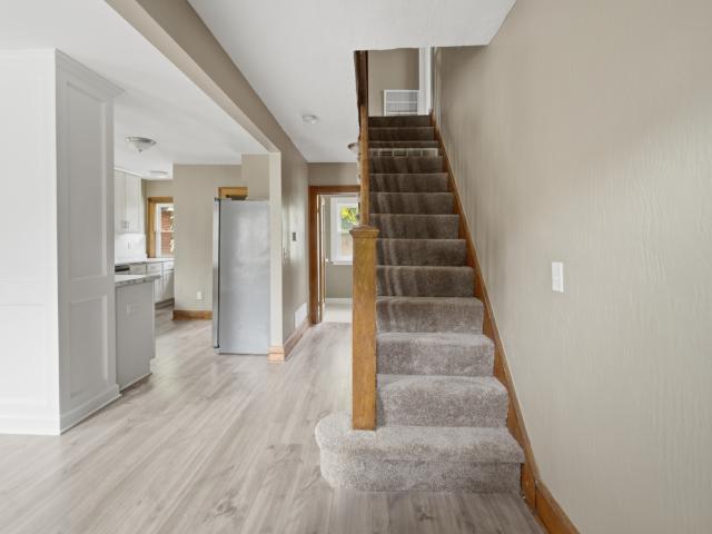 2432 N 55th St