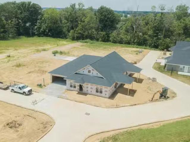 2432 ORLEANS TRCE, EVANSVILLE, IN 47715 Condo/Townhome For Sal.