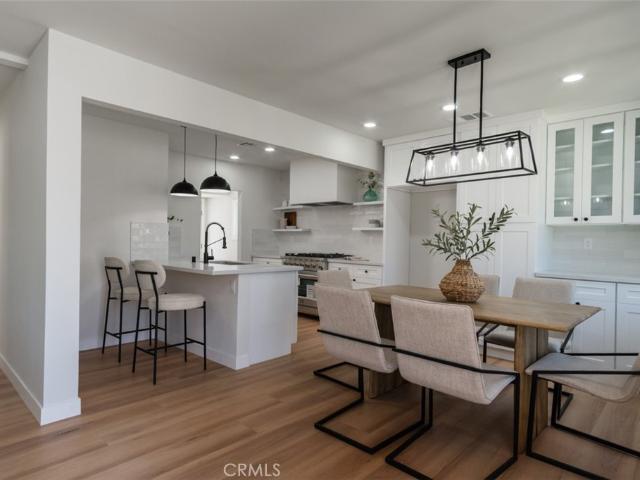 2432 Exposition Place