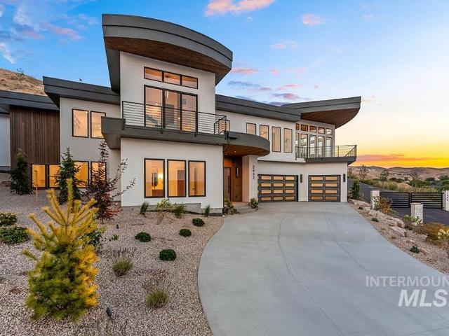 2432 S Globe Ln, Boise, ID 83712 | MLS #98979 | Compass