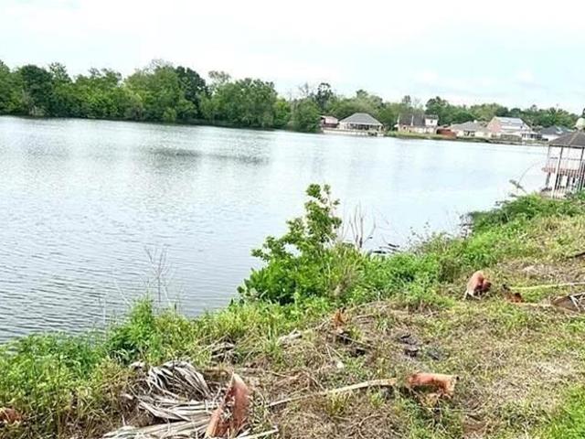 2432 S Lake Blvd, Violet, LA 70092 | MLS #2541