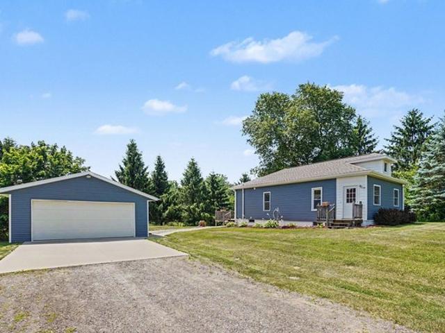 2432 th Ave, Allegan, MI 49010