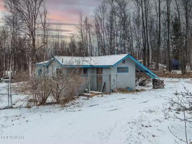 24330 SUNNYSIDE DR, CHUGIAK, AK 99567 Single Family Residence.
