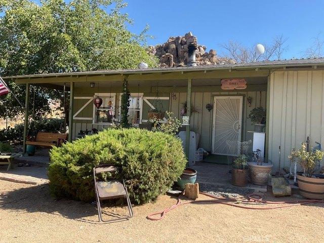 24335 Chuckawalla Rd, Apple Valley, CA 92307