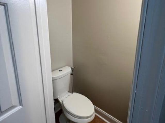 2433 Meadows LNDG