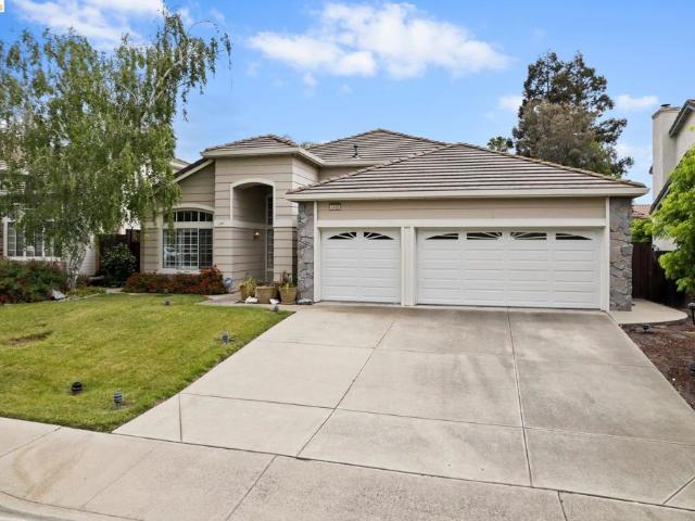 2433 Mimosa Way