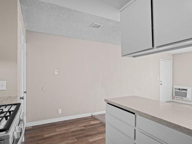 2433 Country Club Blvd. 1 Bedroom Apartment for Rent at 2433 Country Club Blvd, Stockton, CA 95204 Pacific