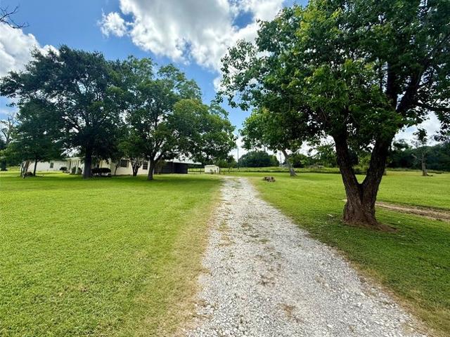 2433 County Road 409, Navasota, TX 77868