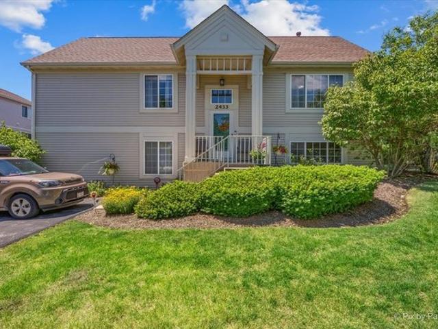 2433 Daybreak Ct Unit 2433, Elgin, IL 60123