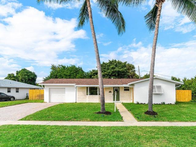 2433 Palm Rd, West Palm Beach, FL 33406 | MLS #R11143 | Compass
