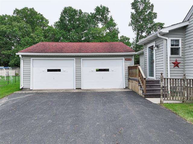 2433 Ridgewood Ct