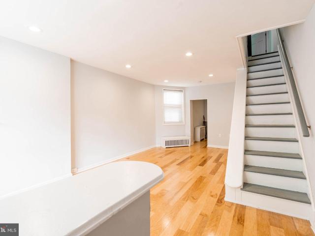 2433 S 3rd St, Philadelphia, PA 19148 | MLS #PAPH2610 | Compass
