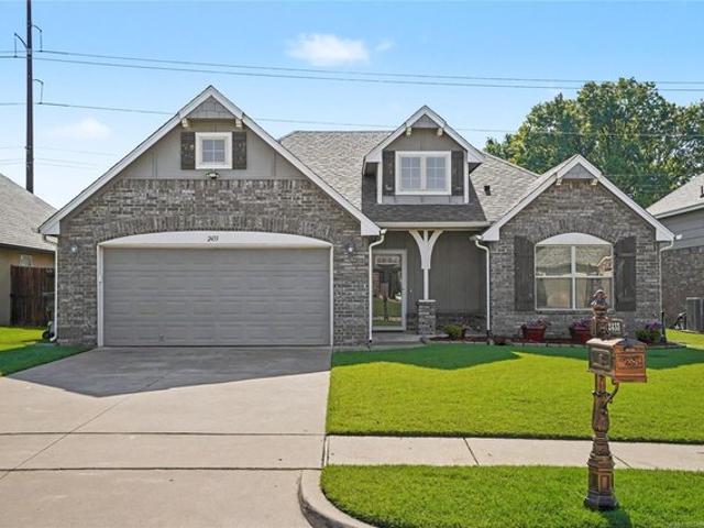 2433 S Maple Ave, Broken Arrow, OK 74012