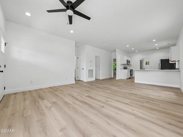 2433 Scenic Mountain Drive
