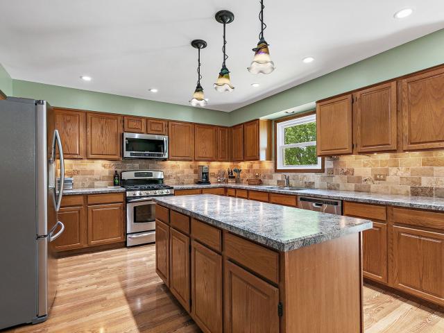 2433 Smalley Court