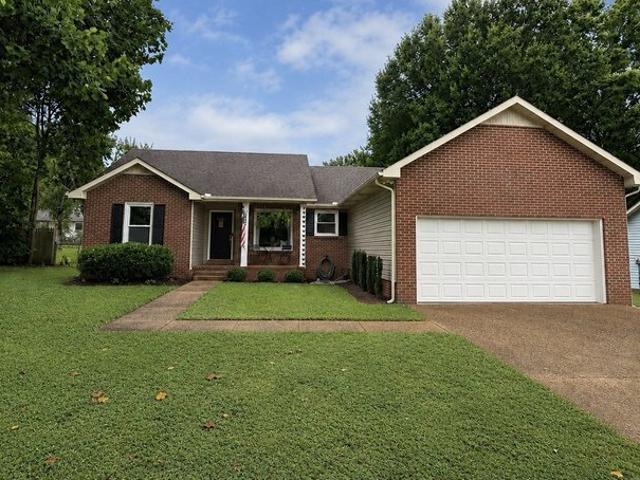 2433 Snyder Ct, Murfreesboro, TN 37129