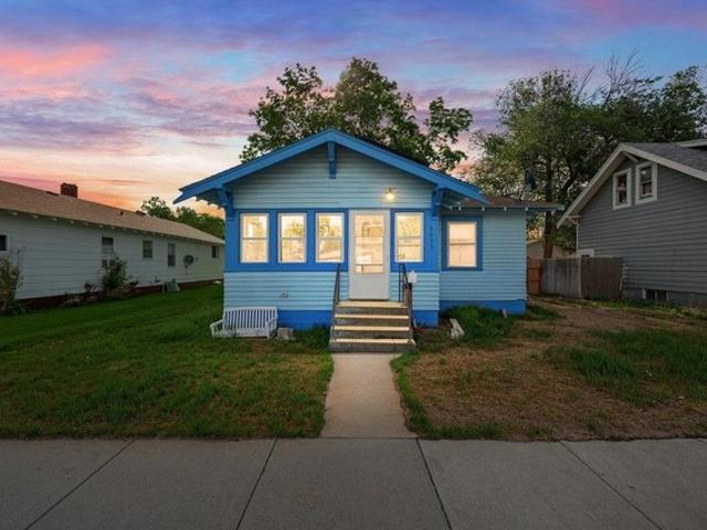 2433 W B St, Torrington, WY 82240