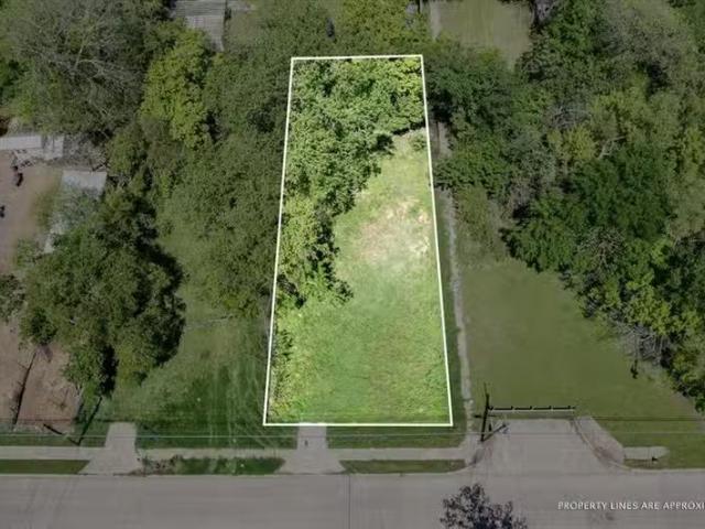 2433 52nd St, Dallas, TX 75216