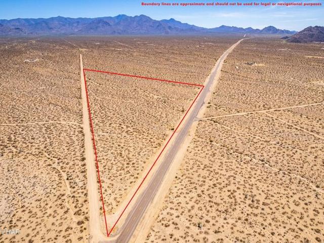 243 10 S Alamo Rd, Yucca, AZ 86438