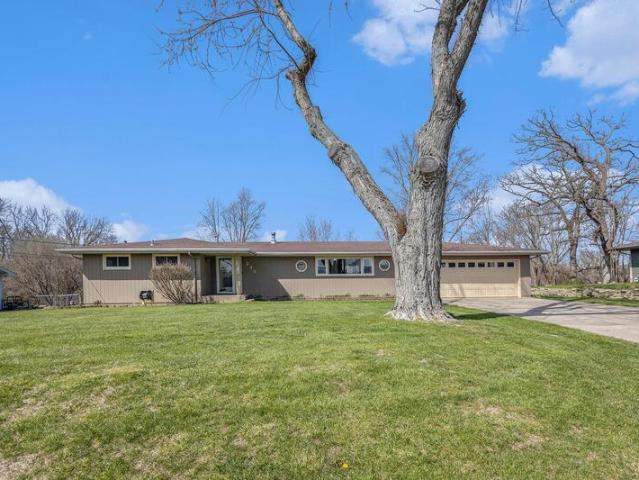 243 County Rd 406 N, Valparaiso, IN 46385
