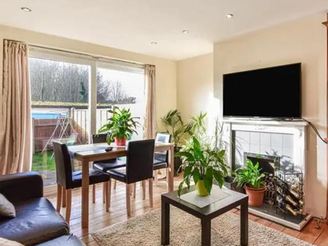 243 Colney Hatch Lane, London, N11 3DH, United Kingdom | 2 bed apartment for rent #139622720 | Rentberry