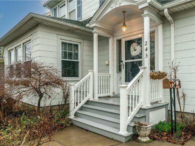 243 Capen Boulevard