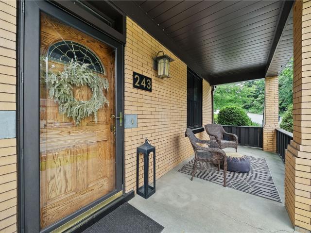 243 Churchill Rd