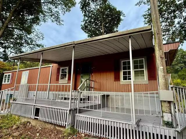 243 Champion Rd, Franklin, CT 06254 MLS #24128406