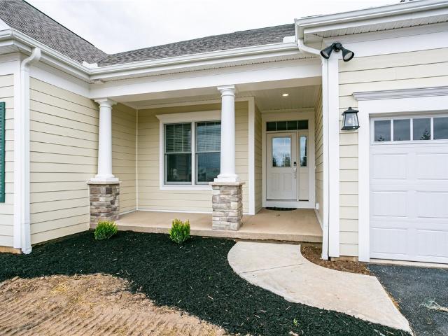 243 Bretlyn Cir, Brighton, NY 14618 | MLS #R1678