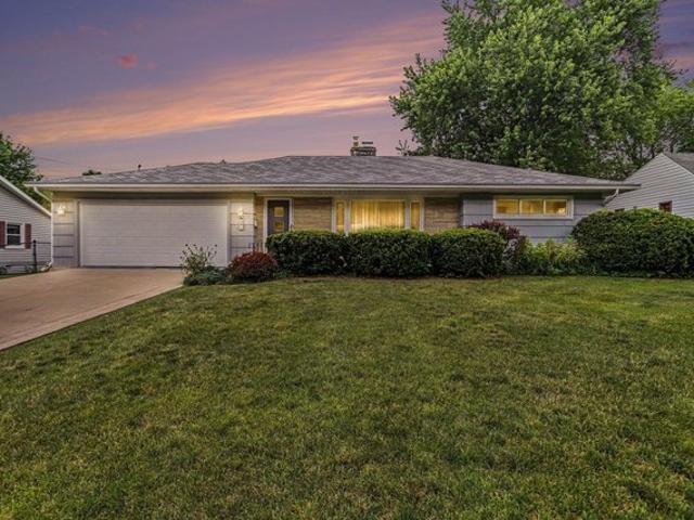 243 Briarhill Dr, Battle Creek, MI 49015