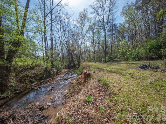 243 Buffalo Creek Road
