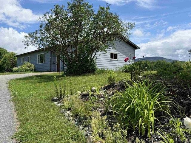 243 Goeltz Rd, Morristown, VT 05661