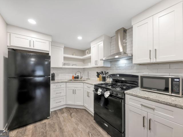 243 Georgia Avenue N APT B