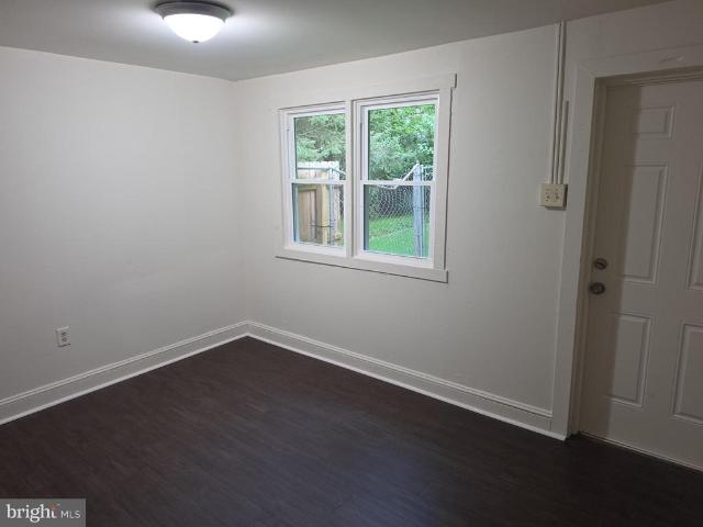 243 E Valley Road