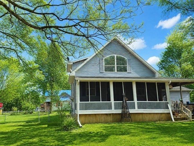 243 E Catherine St, Bellevue, MI 49021