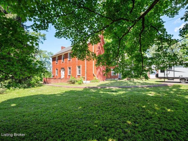 243 Kool Springs Dr