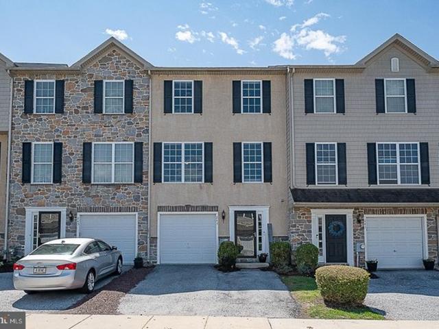 243 Kennedy Dr Unit 70, Coatesville, PA 19320