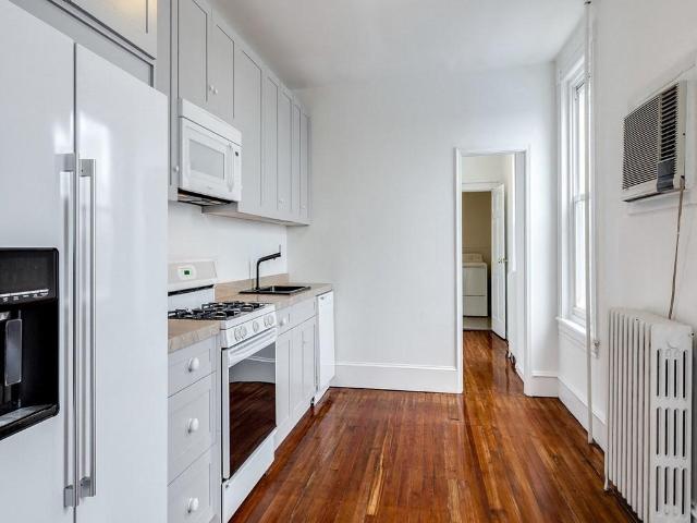 243 Krams Avenue